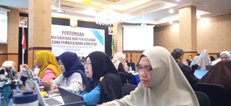 Dosen Kebidanan Berpartisipasi Dalam Kegiatan Pertemuan Pemutakhiran